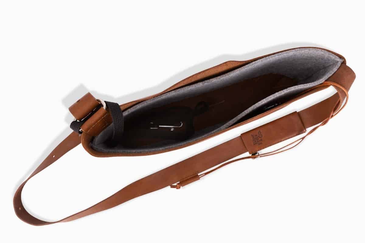 Luis, die smarte Leder Laptop Tasche mit Schnellzug fürs Handy
