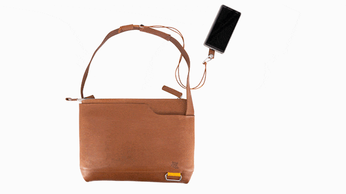 Luis, die smarte Leder Laptop Tasche mit Schnellzug fürs Handy